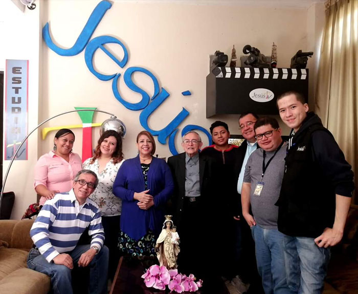 15 Datos curiosos sobre Jesús TV - El País de los Jóvenes ∣ Mira tus ...